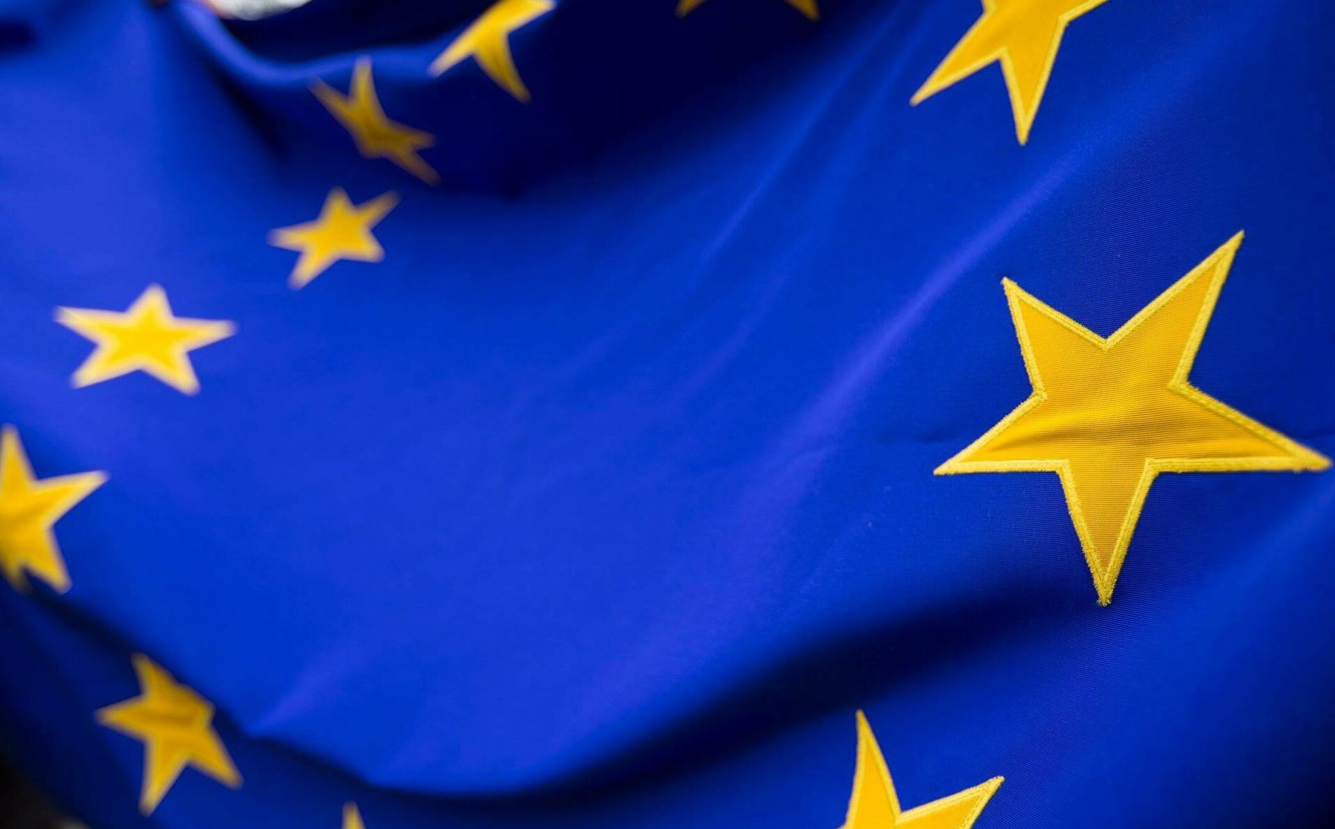 Belarus: EU condemns conviction of Daria Losik for defending her ...