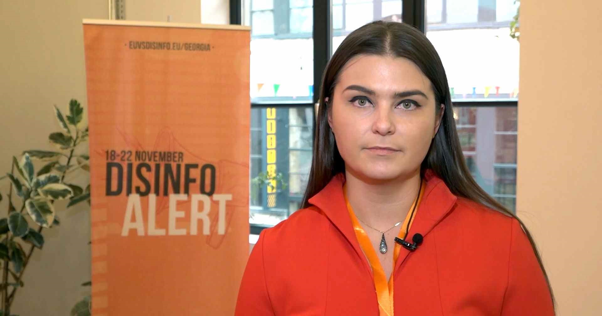 Mistrust, chaos and panic: how disinformation affects people and what ...
