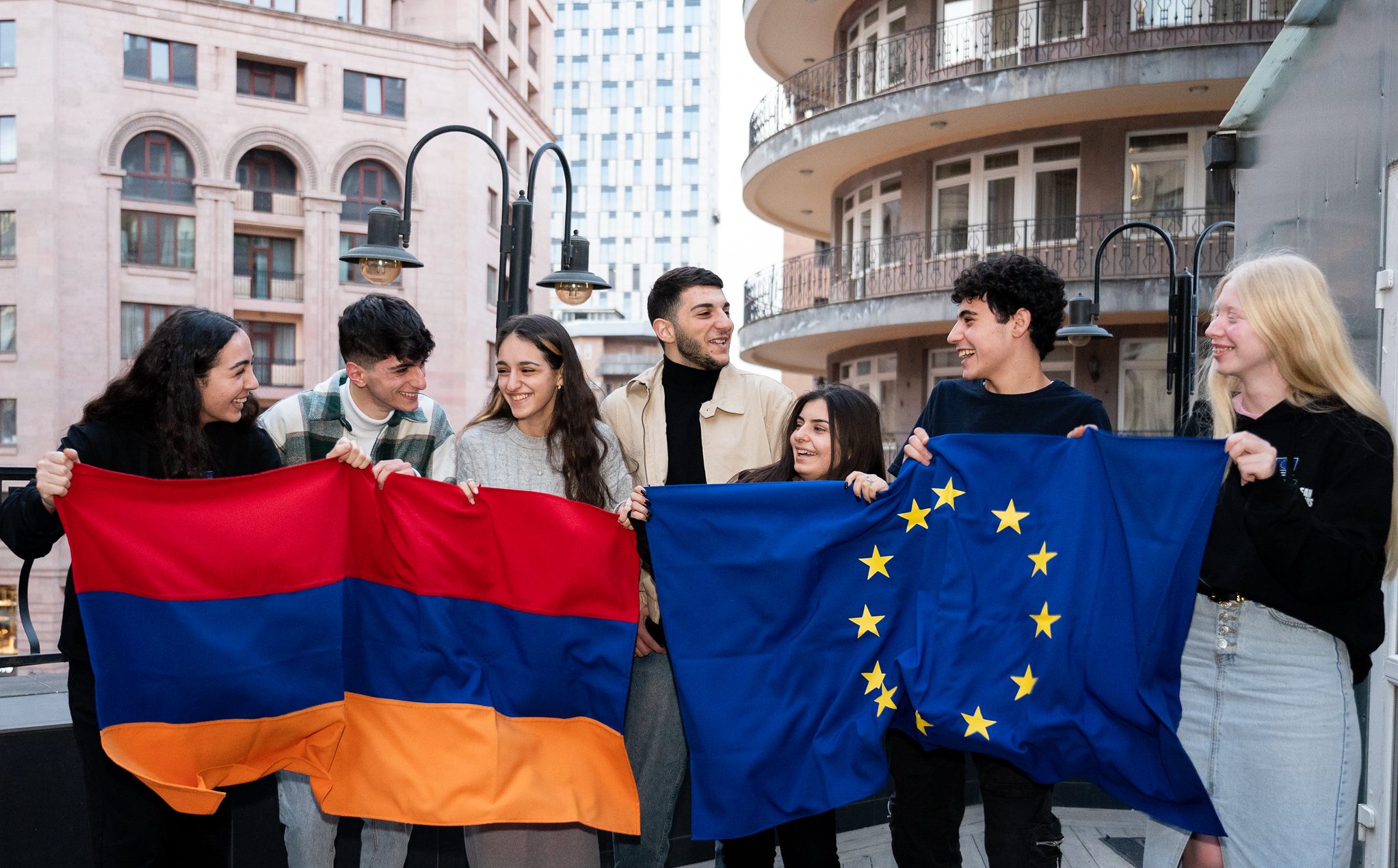 EU and Armenia launch visa liberalisation dialogue - EU NEIGHBOURS east