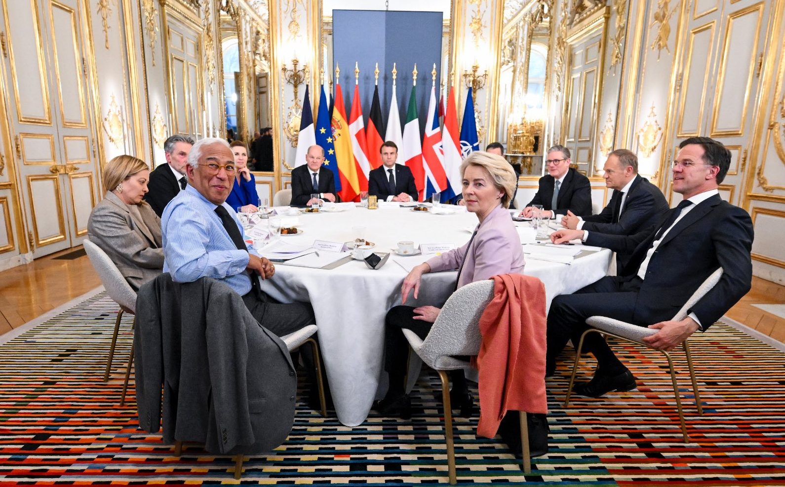 Summit on Ukraine and security in Europe: European leaders call for a ...