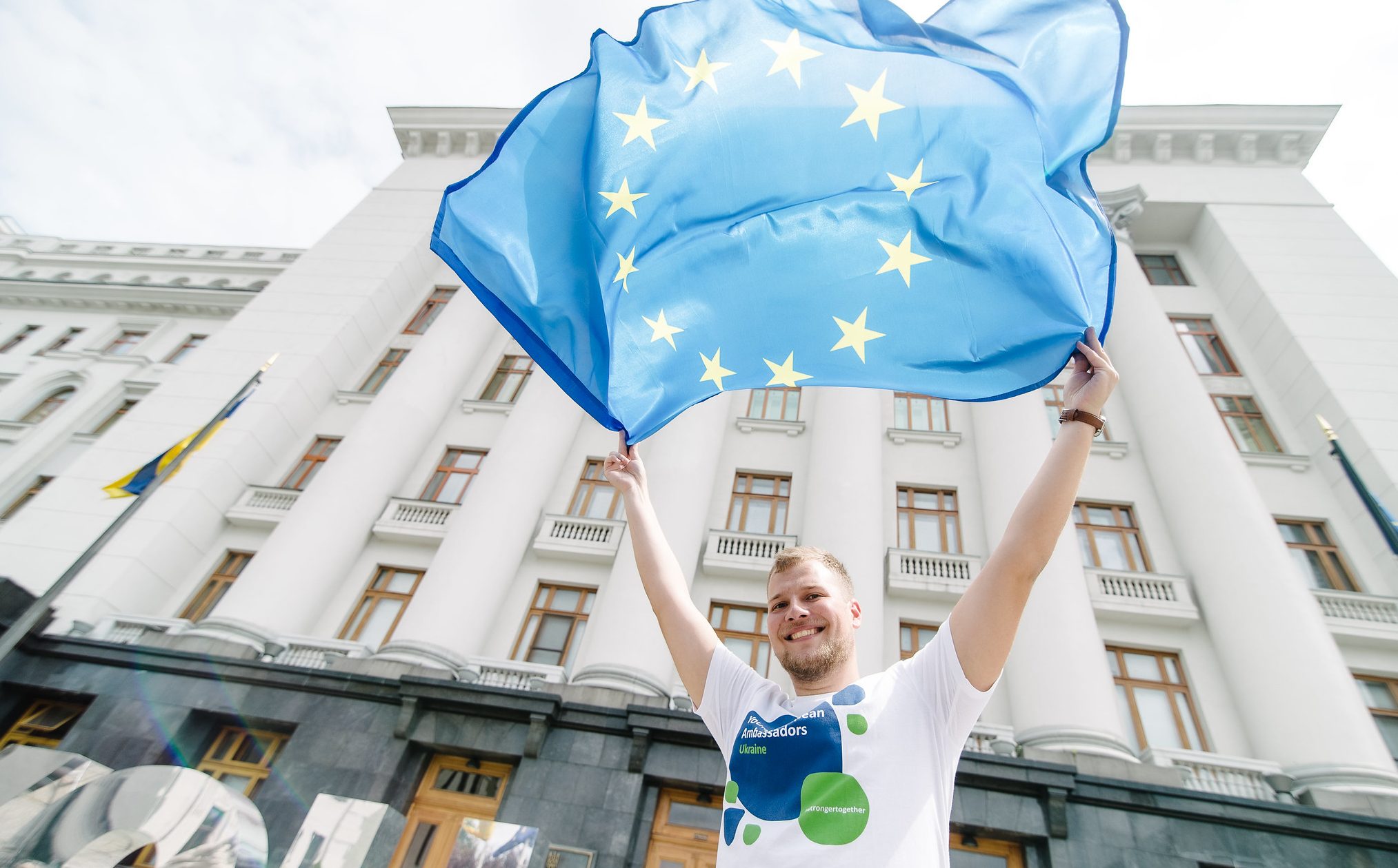 EU Delegation to Ukraine looking for translator - EU NEIGHBOURS east